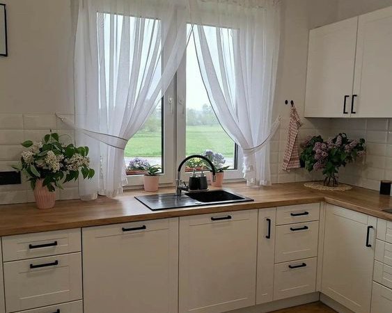 Сім ідей як зробити маленьку кухню зручною та функціональною Читайте на Ukr Net