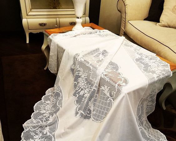 Два перевірені способи як вивести плями з скатертини Читайте на Ukr Net